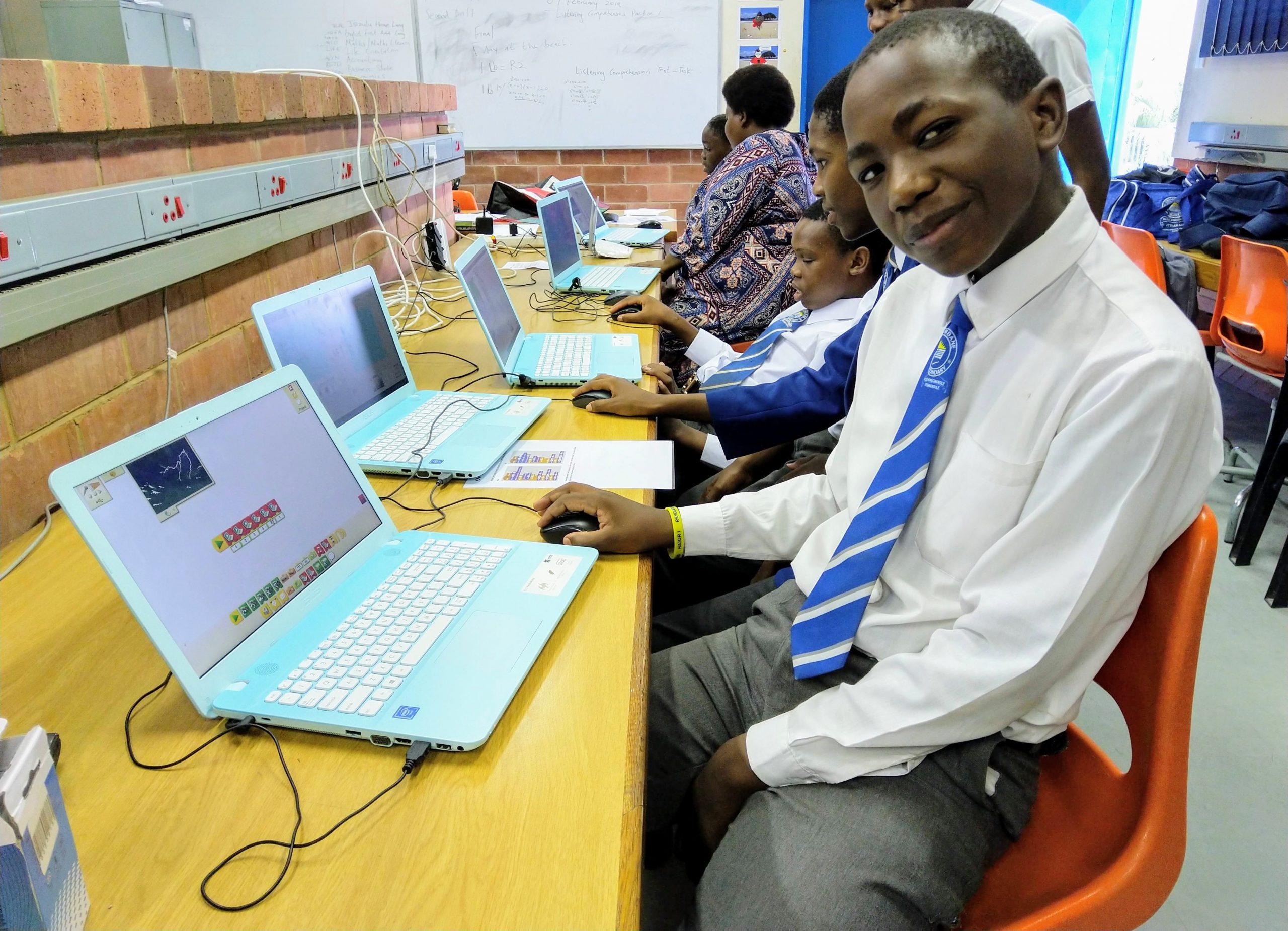 Laptop Donation to CodeMakers – PWM Advisors